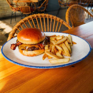 Menus | Centraal Grand Cafe & Tappery